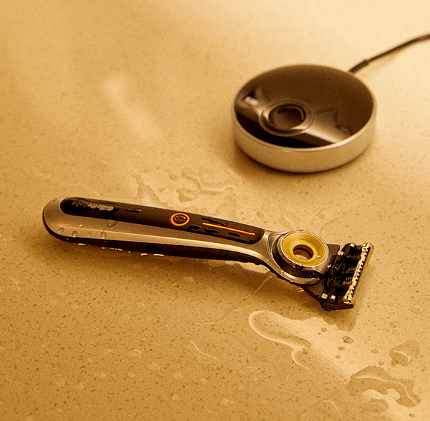 29CM PT | Gillette Labs HEATED RAZOR