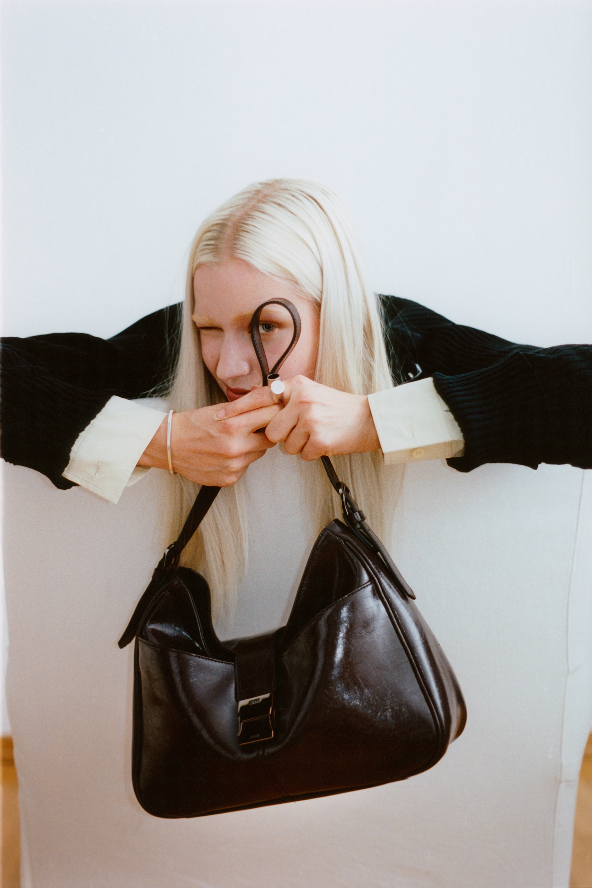 23FW 레이브 미니멀리즘과 화려함 - 감도 깊은 취향 셀렉트샵 29CM