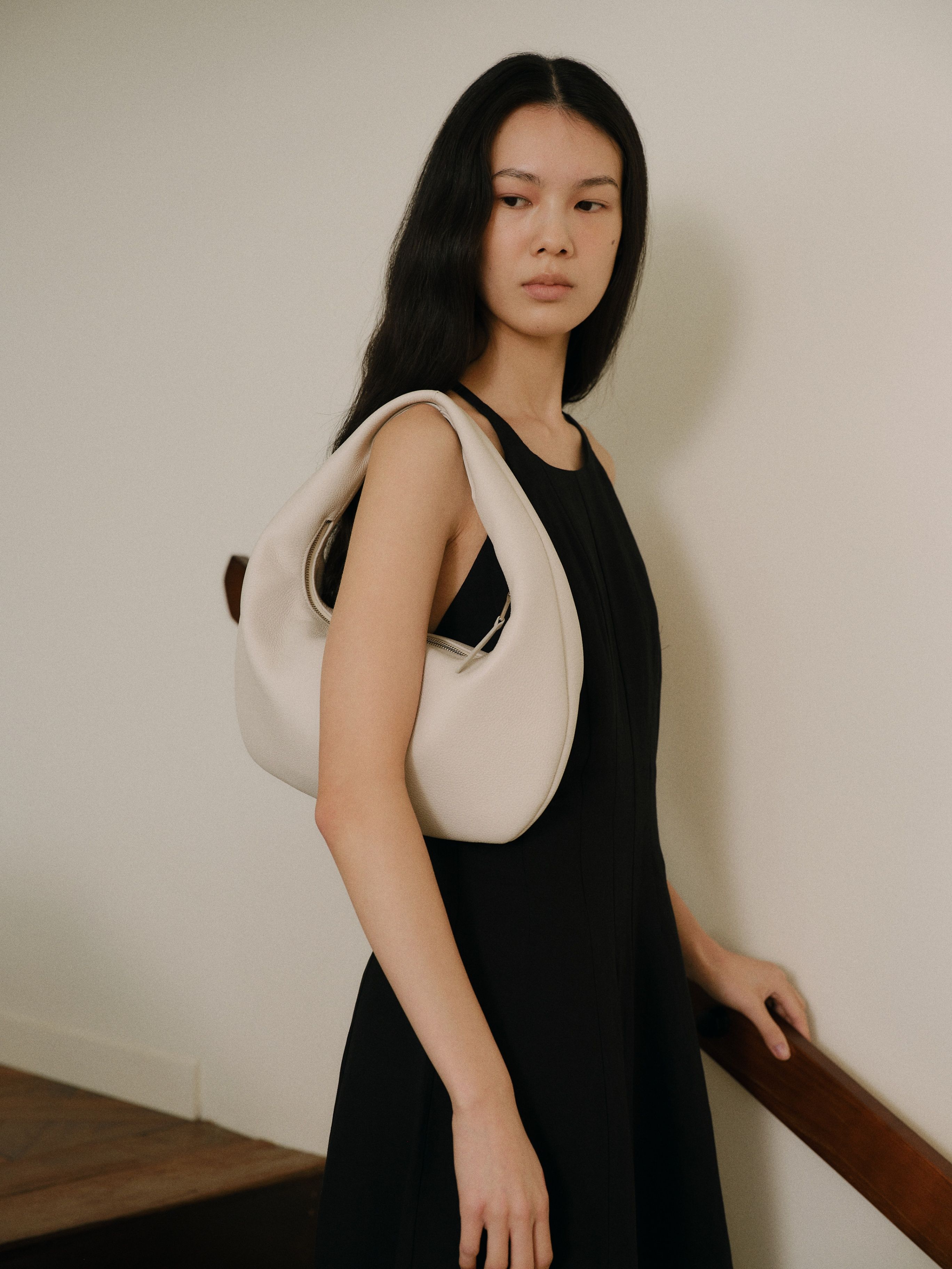 프주르 25SS 봄 가방 - 감도 깊은 취향 셀렉트샵 29CM