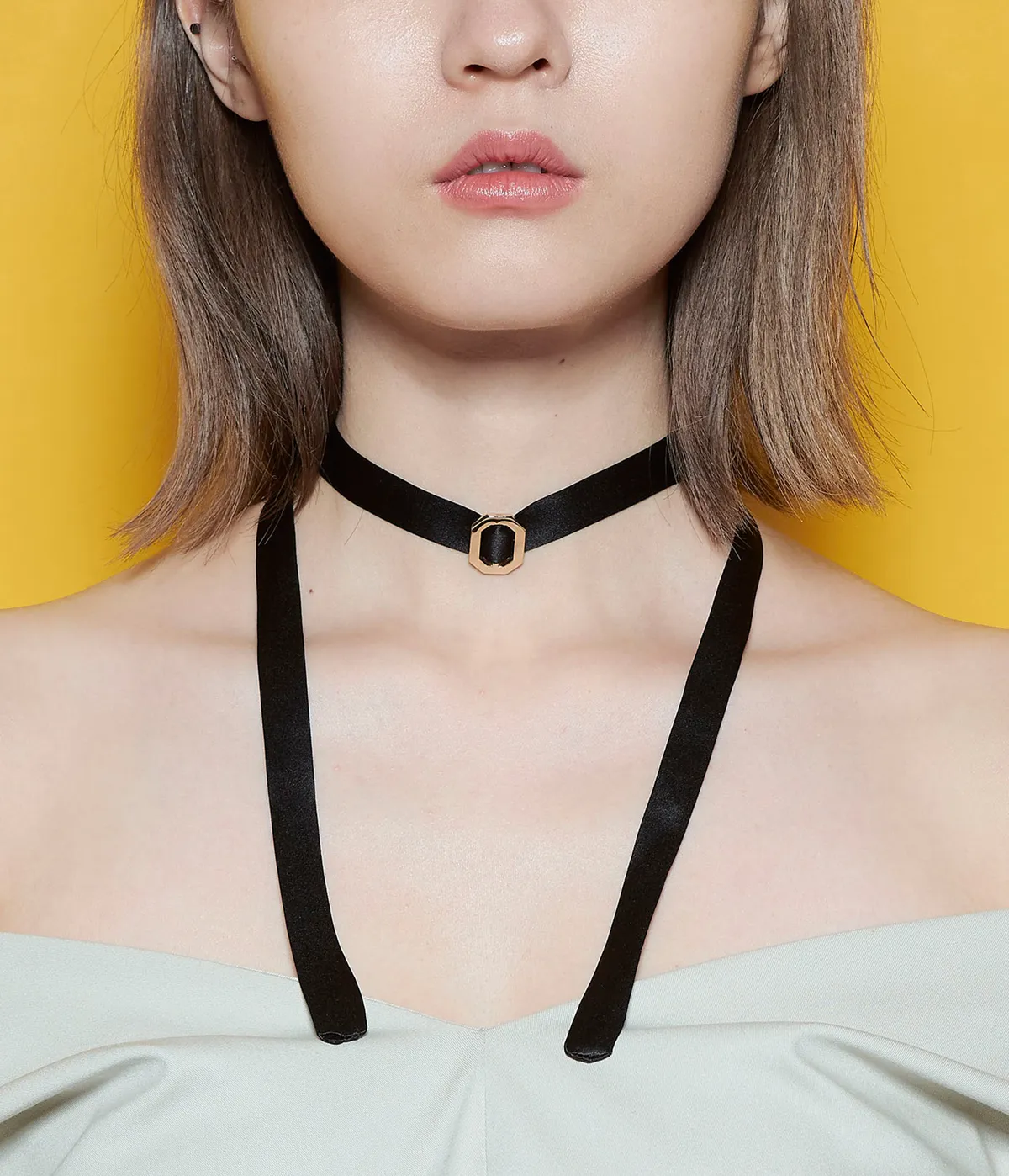 SCARF CHOKER SOILD BLACK - 감도 깊은 취향 셀렉트샵 29CM