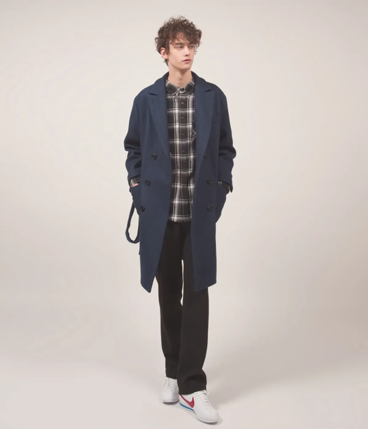 Hug Me Oversized Double Coat_Navy - 감도 깊은 취향 셀렉트샵 29CM
