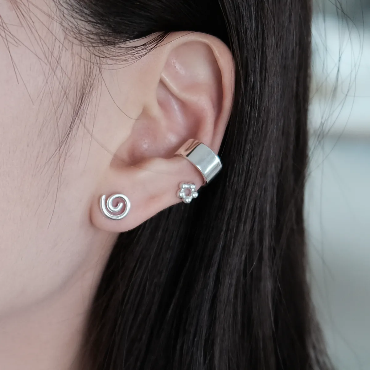Middle high earcuff - 감도 깊은 취향 셀렉트샵 29CM