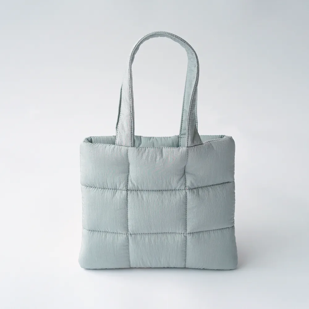 Padding Bag Mini (cool gray pearl) - 감도 깊은 취향 셀렉트샵 29CM