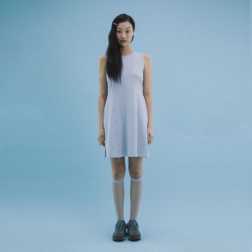 BACK STRING FLARE DRESS SKY BLUE - 감도 깊은 취향 셀렉트샵 29CM