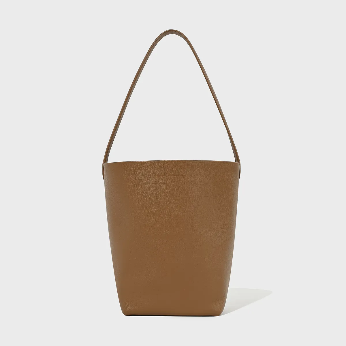 Sally bucket bag CAMEL - 감도 깊은 취향 셀렉트샵 29CM