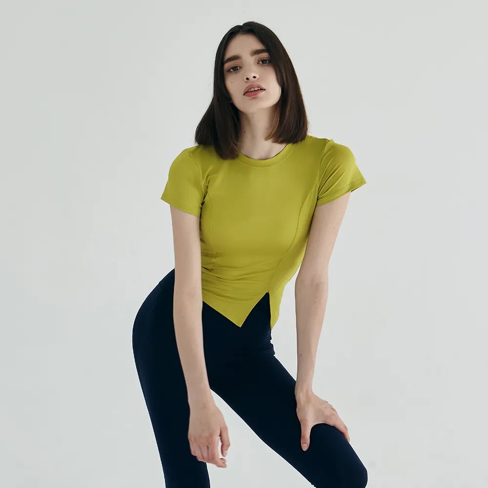 웨이크 슬릿 반팔티 DEVI-T0093-올리브 - 감도 깊은 취향 셀렉트샵 29CM