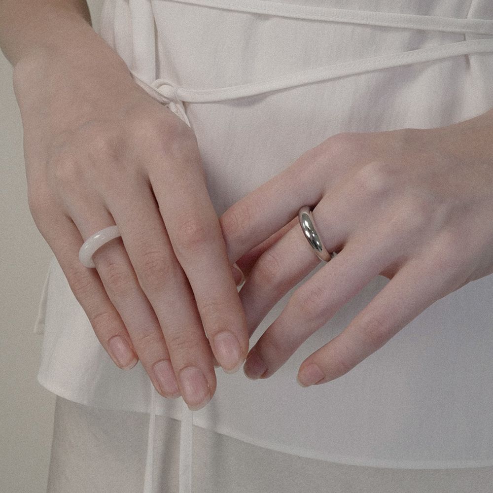 crescent ring - 감도 깊은 취향 셀렉트샵 29CM