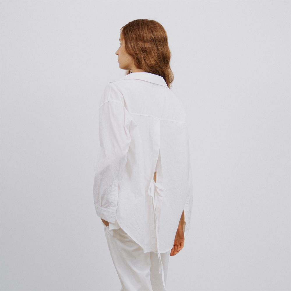 BACK SLIT SHIRT - 감도 깊은 취향 셀렉트샵 29CM