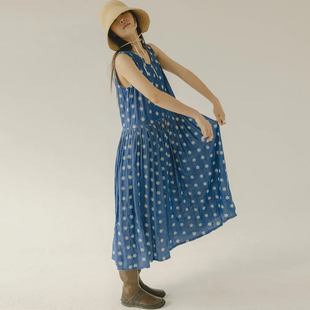 Pleated Embroidery Blue Dress - 감도 깊은 취향 셀렉트샵 29CM