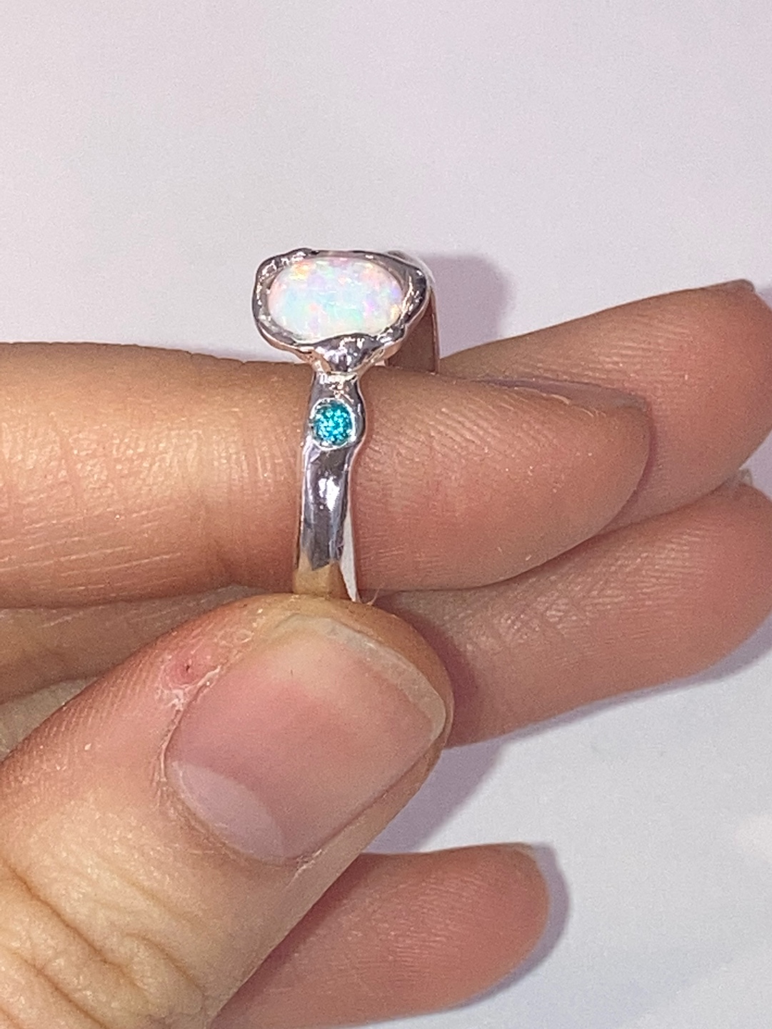 Opal Ring - 감도 깊은 취향 셀렉트샵 29CM
