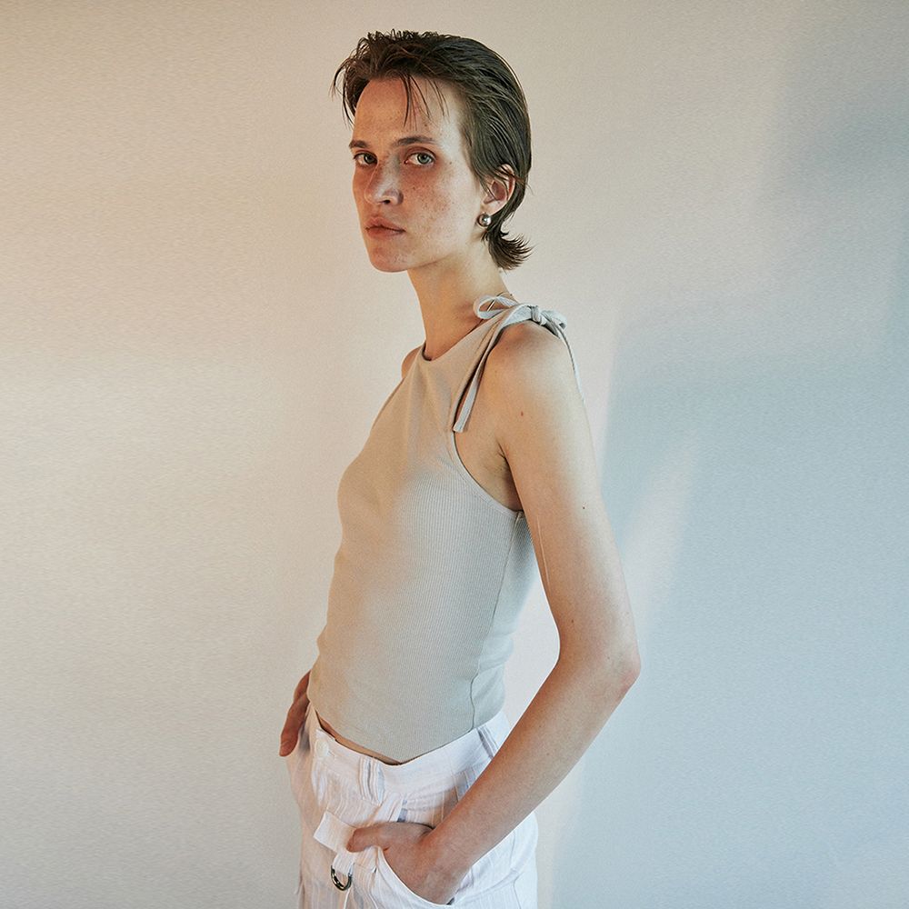 SHOULDER STRING SLEEVLESS - GREY - 감도 깊은 취향 셀렉트샵 29CM