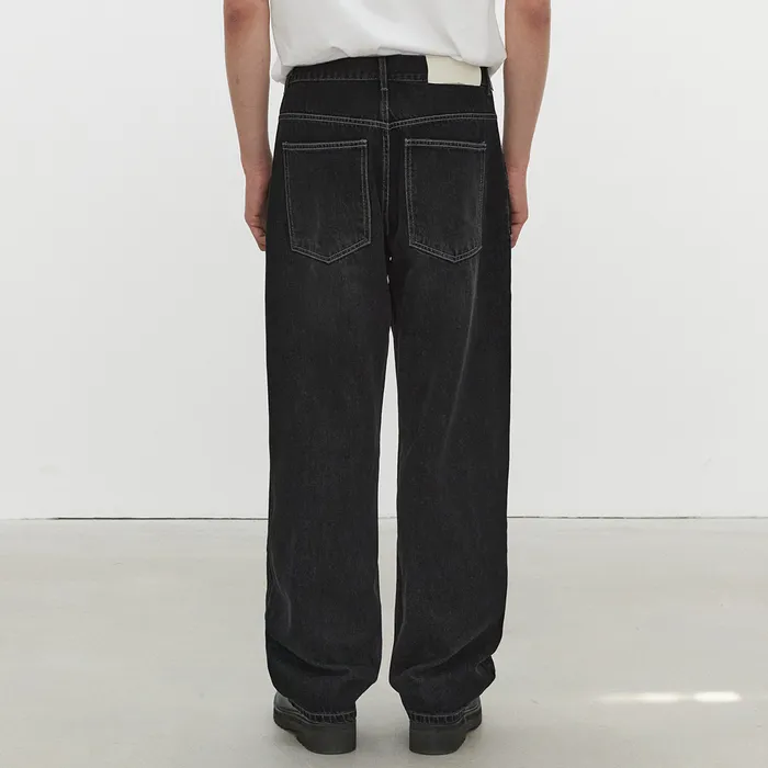 Deep Pleats Wide Jeans DCPT030Black - 감도 깊은 취향 셀렉트샵 29CM