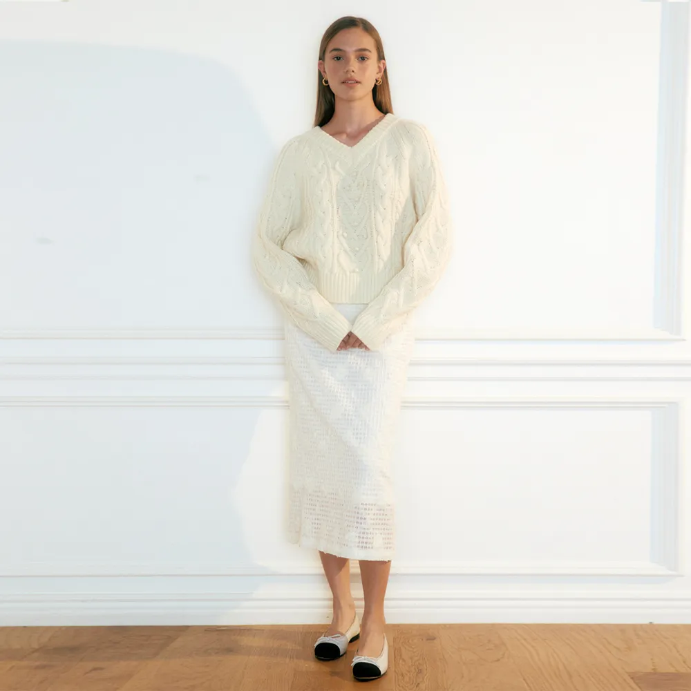 꽃송이 레이스 H라인 스커트 (2COL) - 감도 깊은 취향 셀렉트샵 29CM