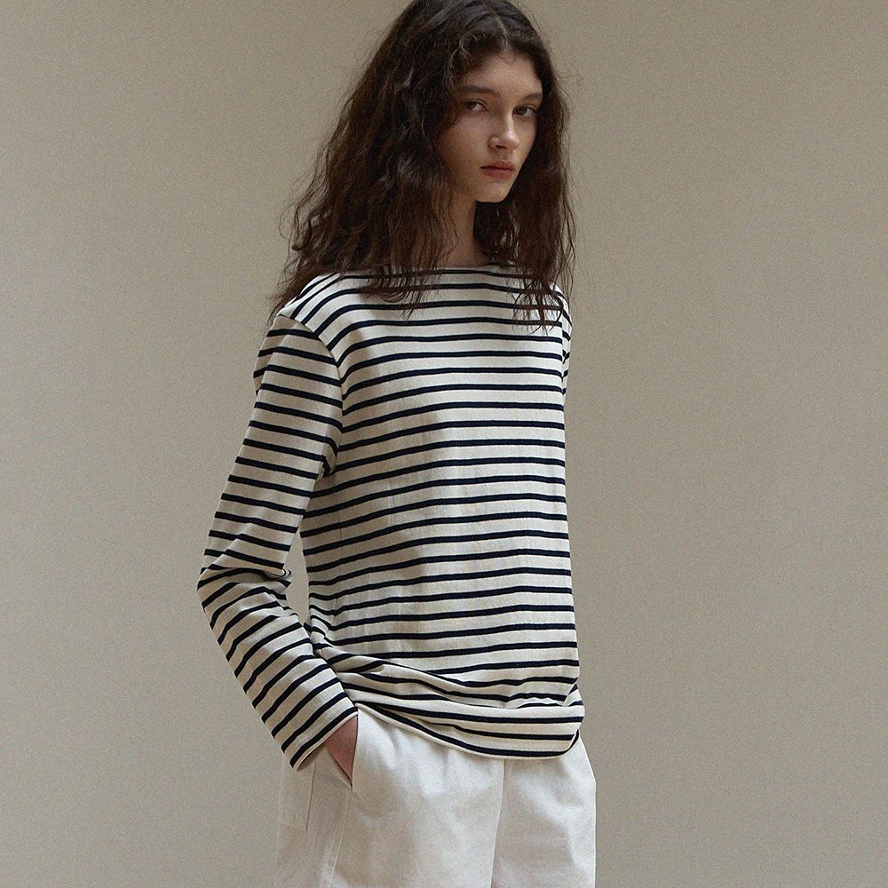 Castle stripe tee _ ivory - 감도 깊은 취향 셀렉트샵 29CM