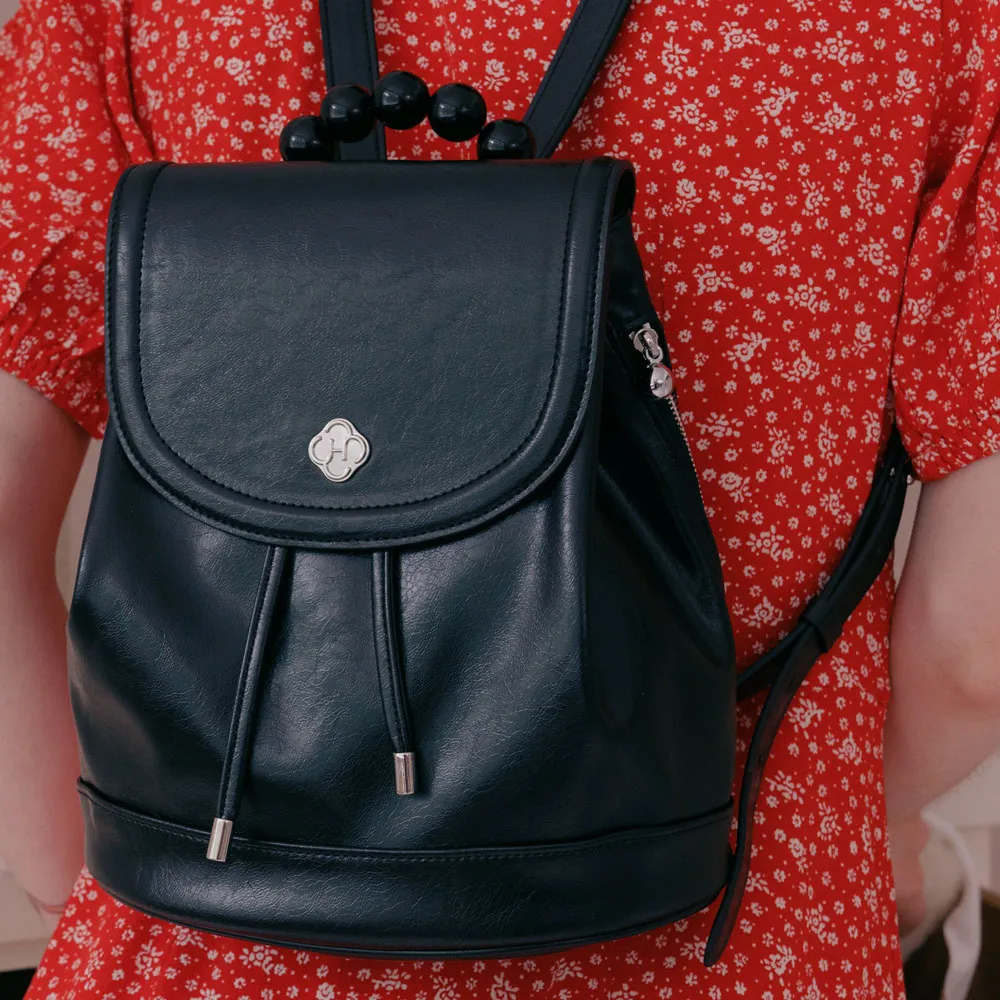 [2차 리오더] Ari Beads Backpack 아리 비즈 백팩_Black - 감도 깊은 취향 셀렉트샵 29CM