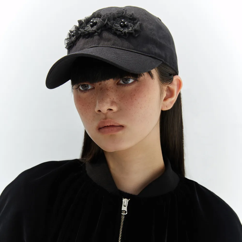 LACE FLOWER BALL CAP (BLACK) - 감도 깊은 취향 셀렉트샵 29CM