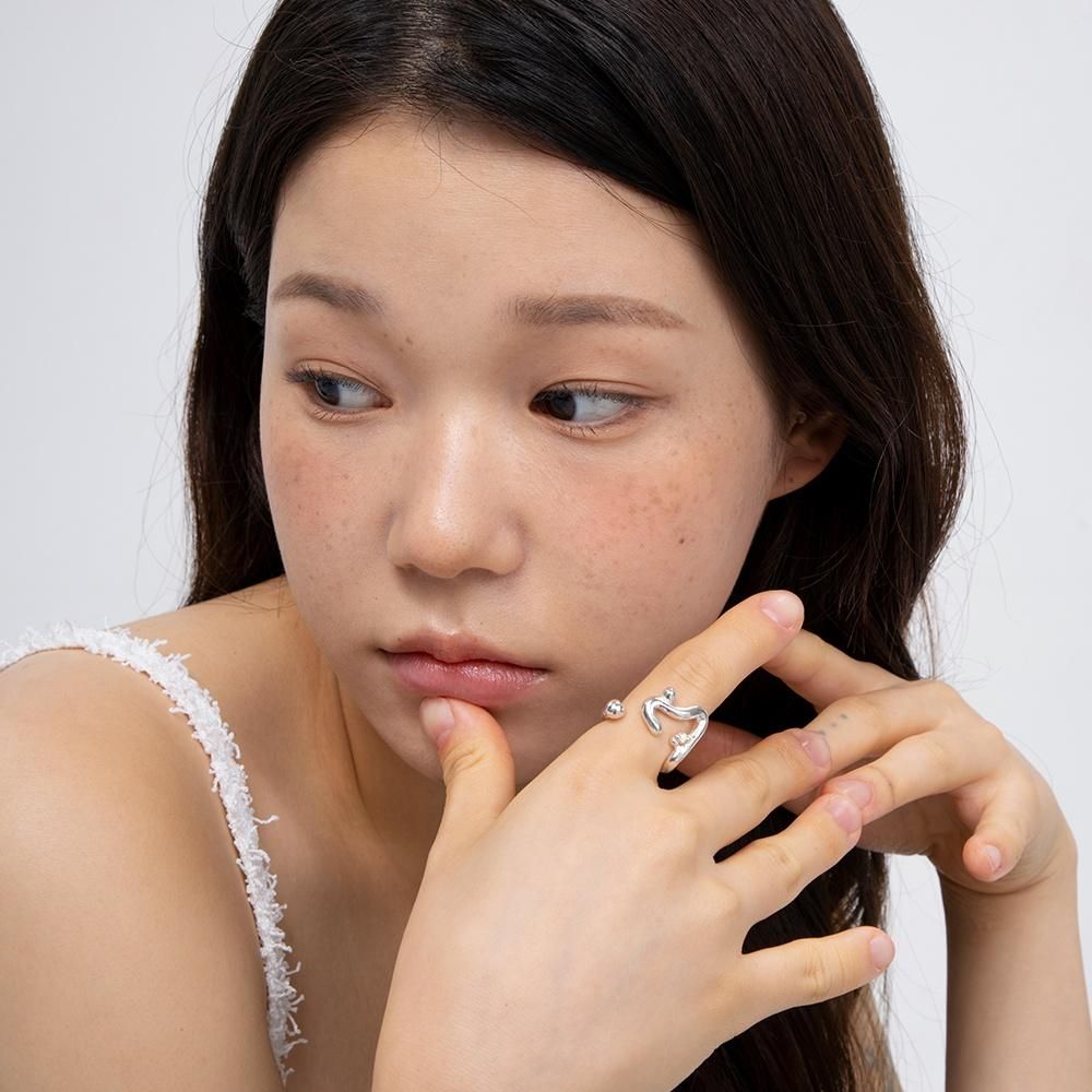 Vine ring - 감도 깊은 취향 셀렉트샵 29CM