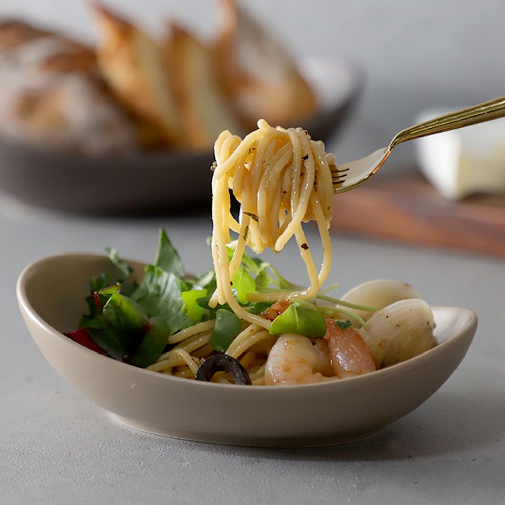 엘크 무광 타원볼찬기 샐러드볼 파스타볼 세트 4p 4color 택1 - 감도 깊은 취향 셀렉트샵 29CM