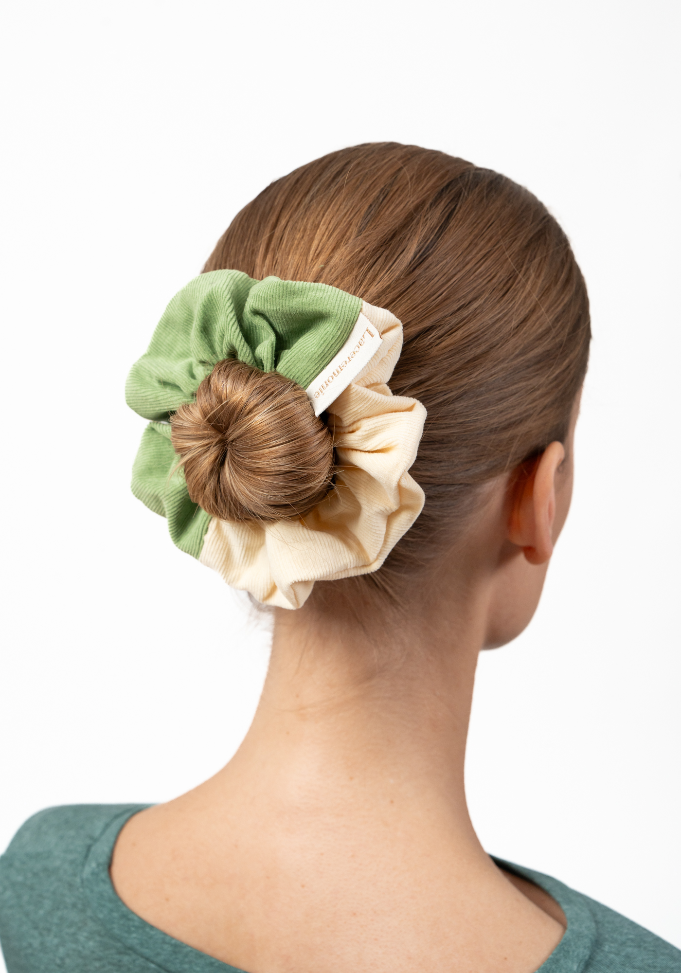 DONUT SCRUNCHIE - CREAM&GREEN - 감도 깊은 취향 셀렉트샵 29CM
