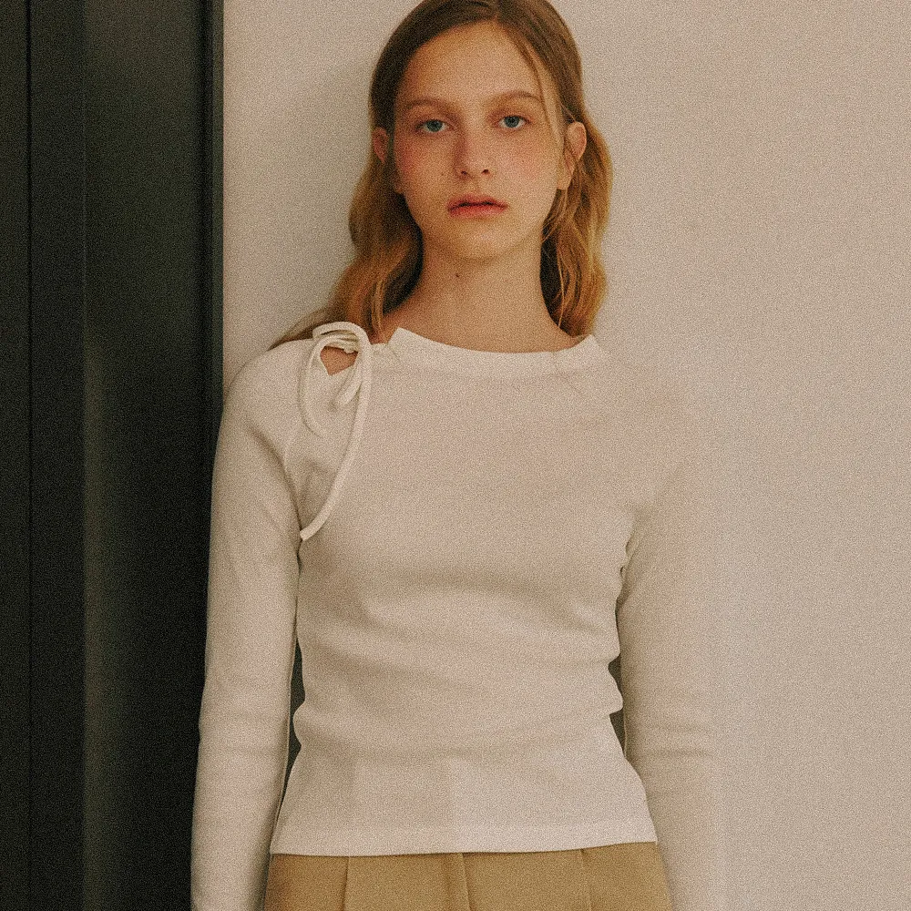SIDE RIBBON BOW LONG SLEEVE IVORY - 감도 깊은 취향 셀렉트샵 29CM