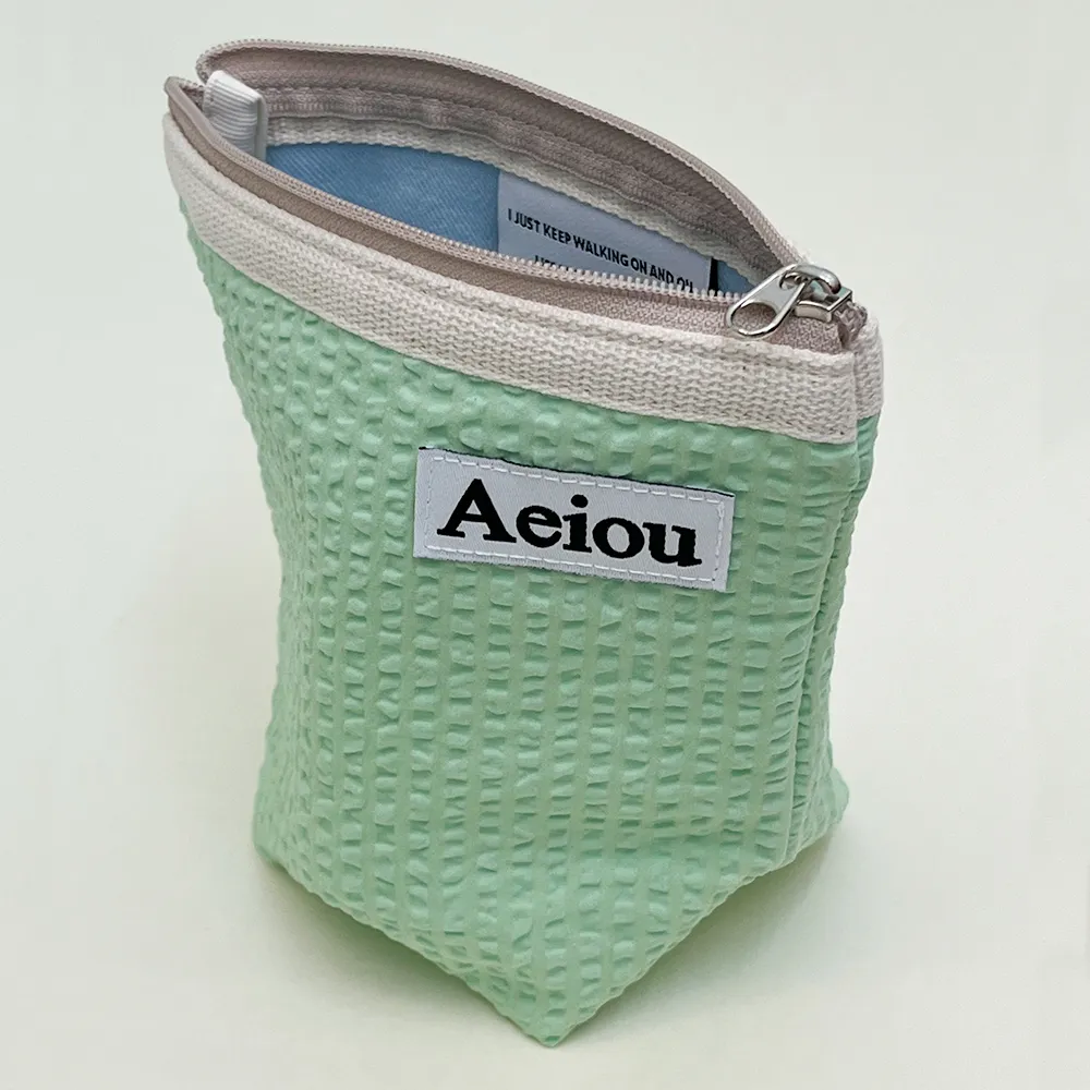 Aeiou Basic Pouch (M size) Bubble Melon Green - 감도 깊은 취향 셀렉트샵 29CM