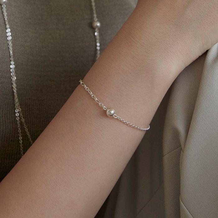 Aspyn 볼 은 팔찌 (925실버) - 감도 깊은 취향 셀렉트샵 29CM