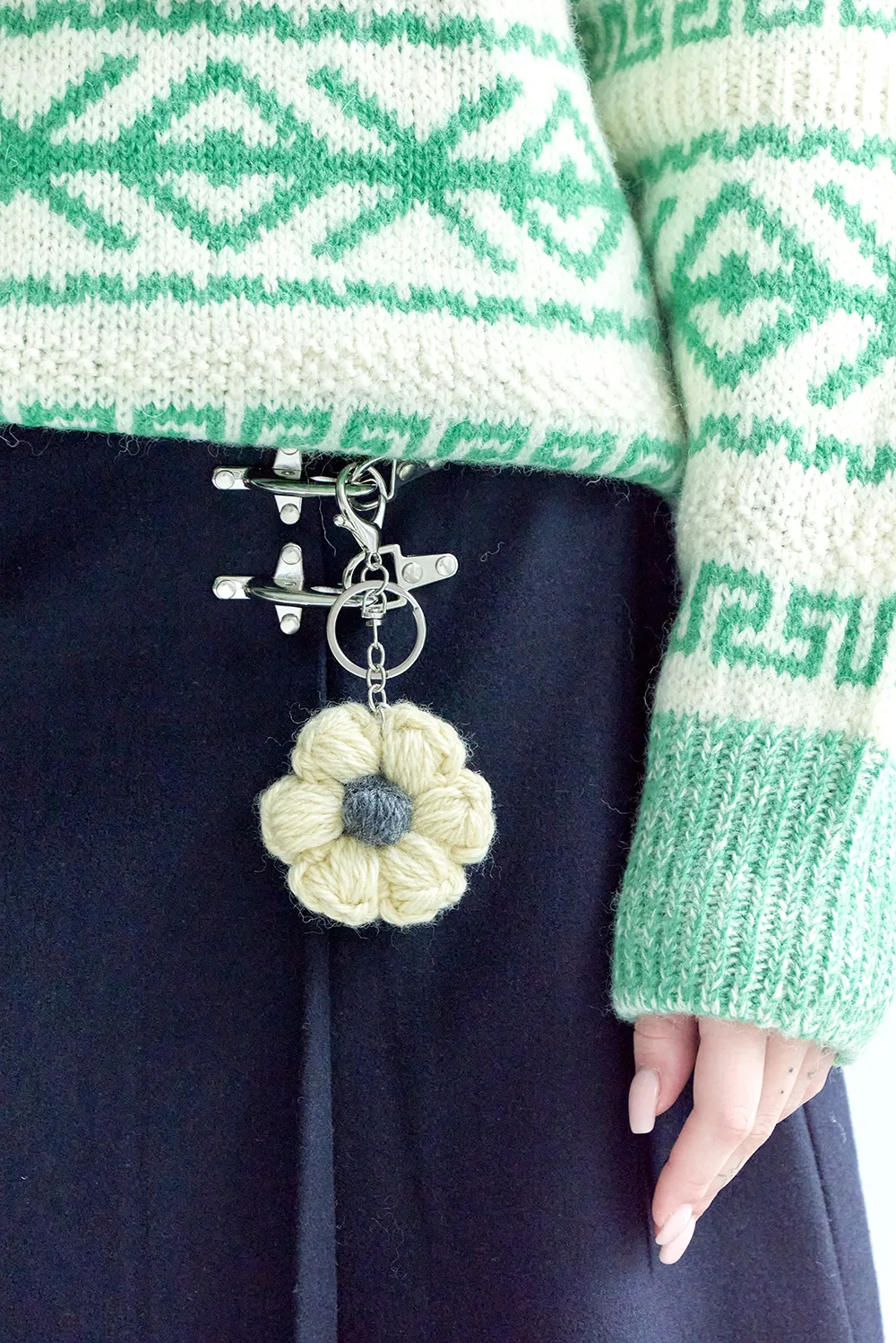 No.190 / Daisy 100% Organic Wool Key Ring _ Mustad(꽃 크로쉐 키링) - 감도 깊은 취향 ...