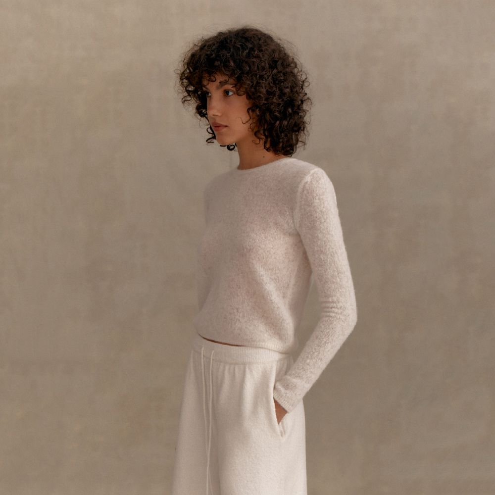 PVIL Flat Pullover(Cream) - 감도 깊은 취향 셀렉트샵 29CM