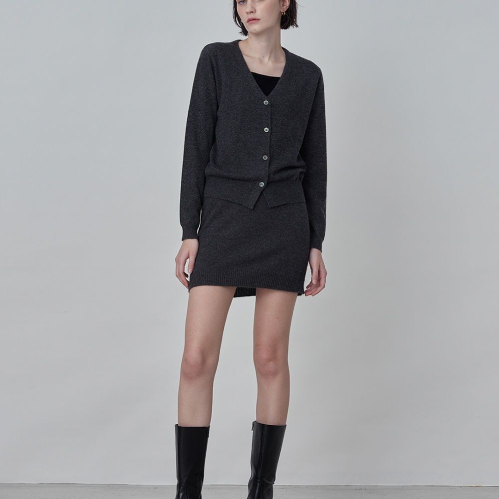 캐시미어 미니 스커트_Graphite - 감도 깊은 취향 셀렉트샵 29CM