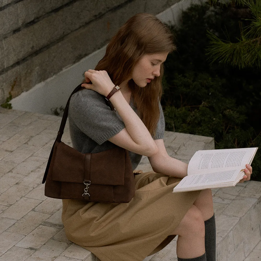 클로이 스웨이드백 Chloe Suede Bag_Cocoa - 감도 깊은 취향 셀렉트샵 29CM