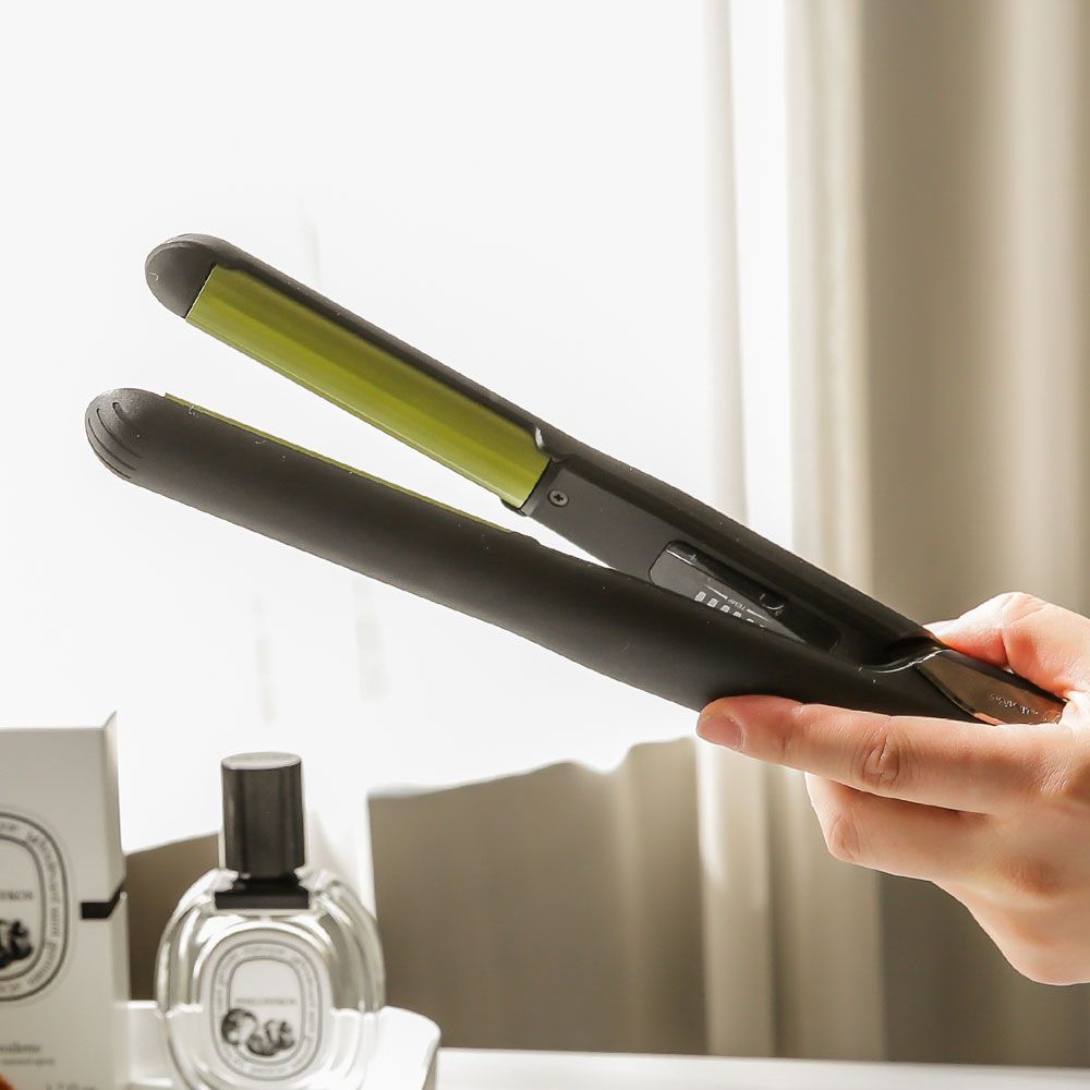 JMW 전문가용 무빙쿠션 볼륨 매직기 고데기 W6001RA - 감도 깊은 취향 셀렉트샵 29CM