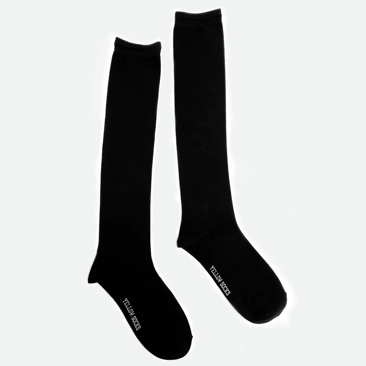 KNEE SOCKS BLACK 니삭스 블랙 - 감도 깊은 취향 셀렉트샵 29CM