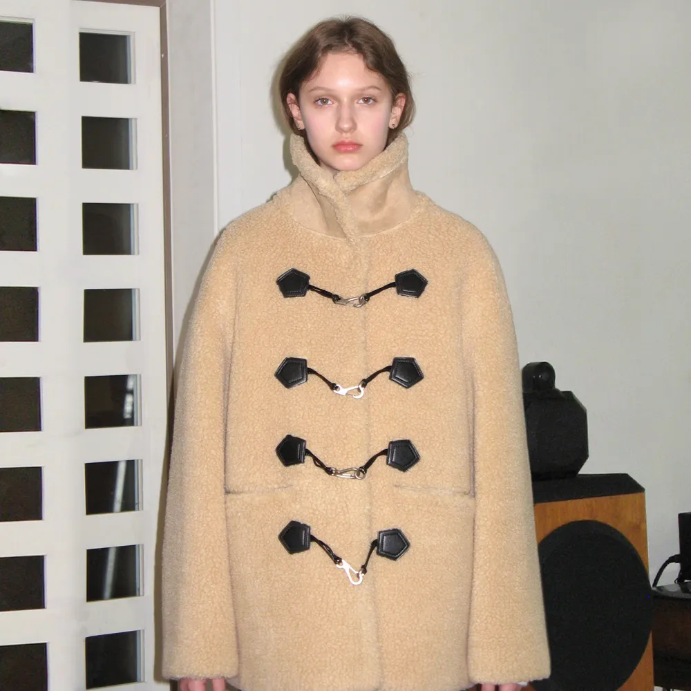 Overfit Mustang Coat (Beige) - 감도 깊은 취향 셀렉트샵 29CM