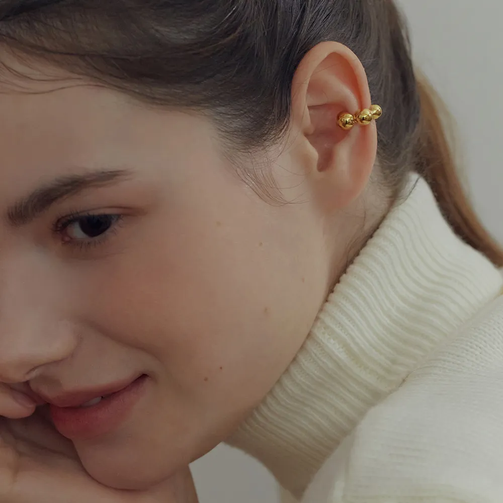 비정형 볼드 레이어드 유니크 이어커프 (24k도금) - 감도 깊은 취향 셀렉트샵 29CM