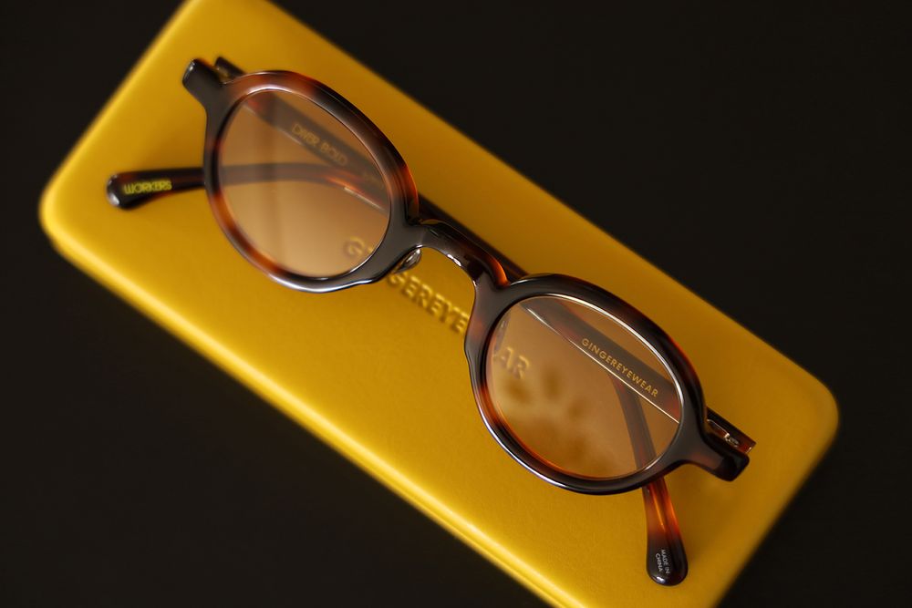 [29CM 단독] 진저아이웨어 DIVER BOLD + CAMEL LENS type 다이버 볼드 (카멜 틴트) - 감도 깊은 취향 ...