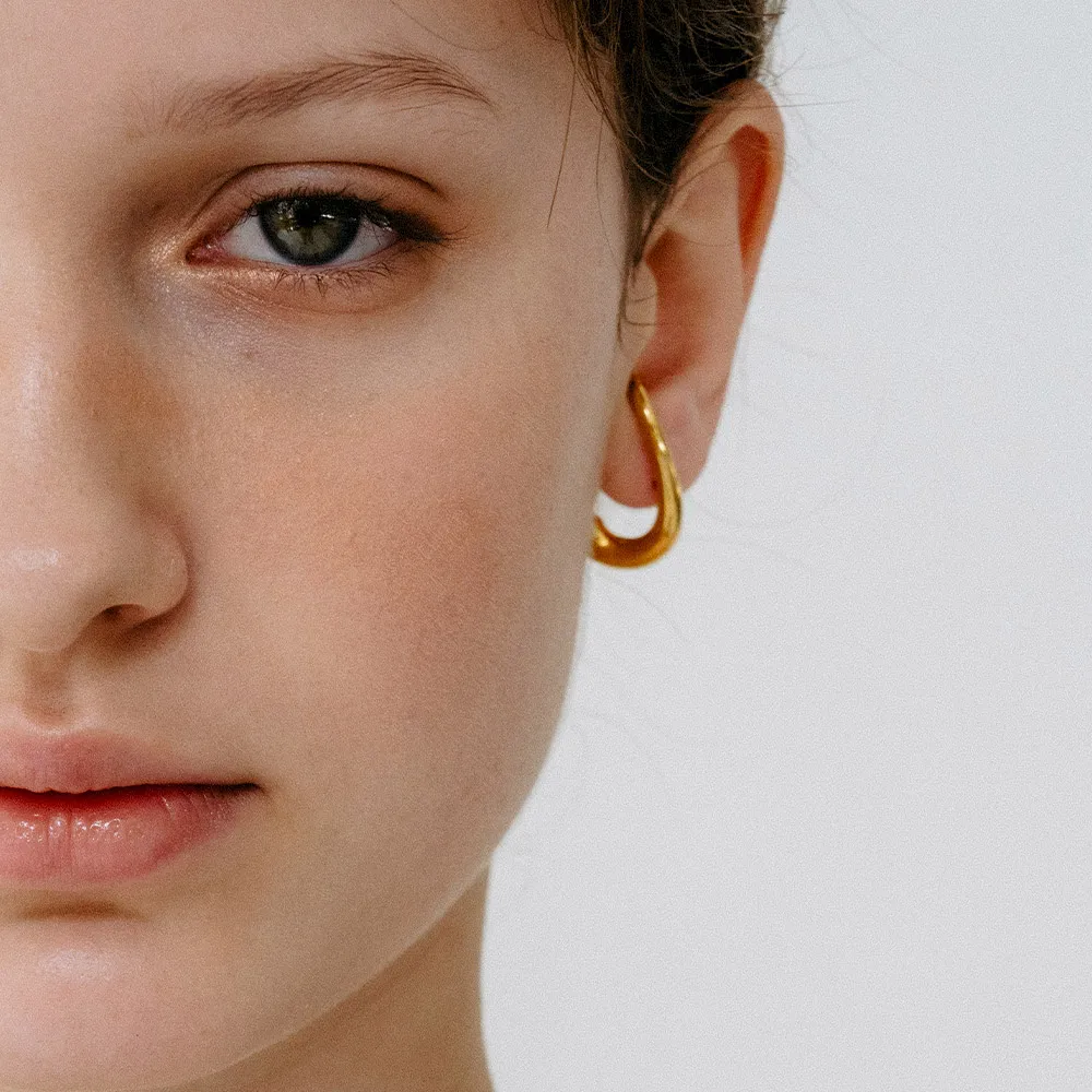 Crescendo Ear cuff - 감도 깊은 취향 셀렉트샵 29CM