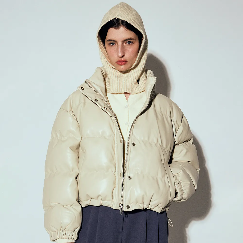 MINIMAL VEGAN LEATHER CROP PADDING_CREAM BEIGE - 감도 깊은 취향 셀렉트샵 29CM