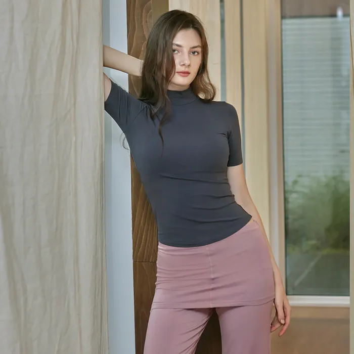 여성 요가복 DEVI-T0097-에쉬그레이 필라테스 제인 하프넥 기모 반팔티 - 감도 깊은 취향 셀렉트샵 29CM