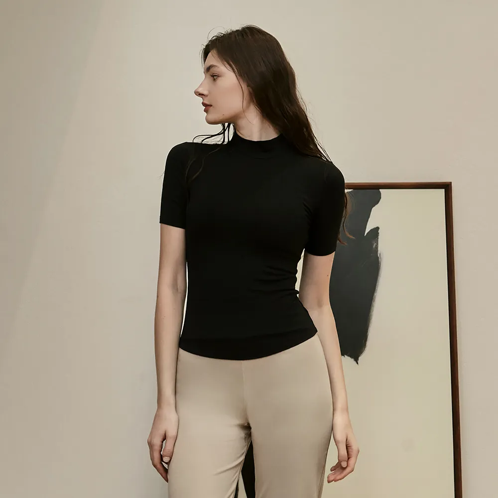 여성 요가복 DEVI-T0097-블랙 필라테스 제인 하프넥 기모 반팔티 - 감도 깊은 취향 셀렉트샵 29CM