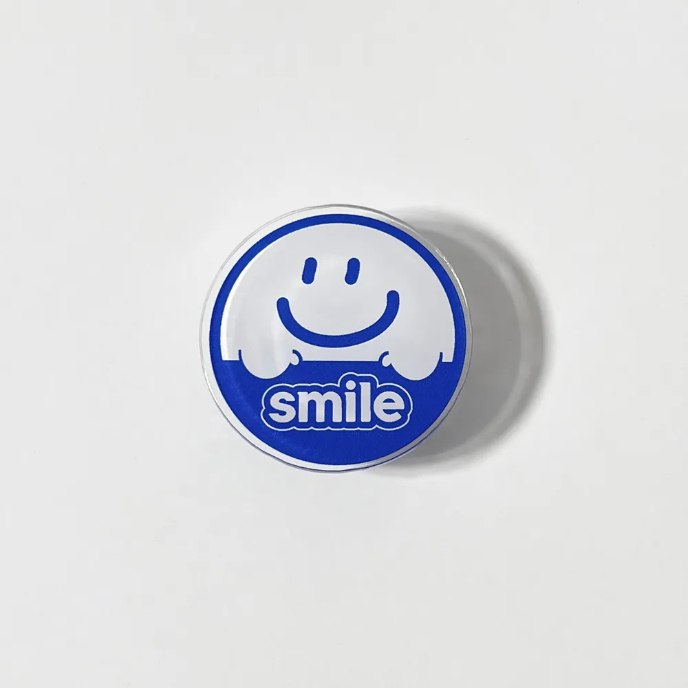 Sticky Smile White 스티키 스마일 화이트 Tok (아크릴 톡) - 감도 깊은 취향 셀렉트샵 29CM