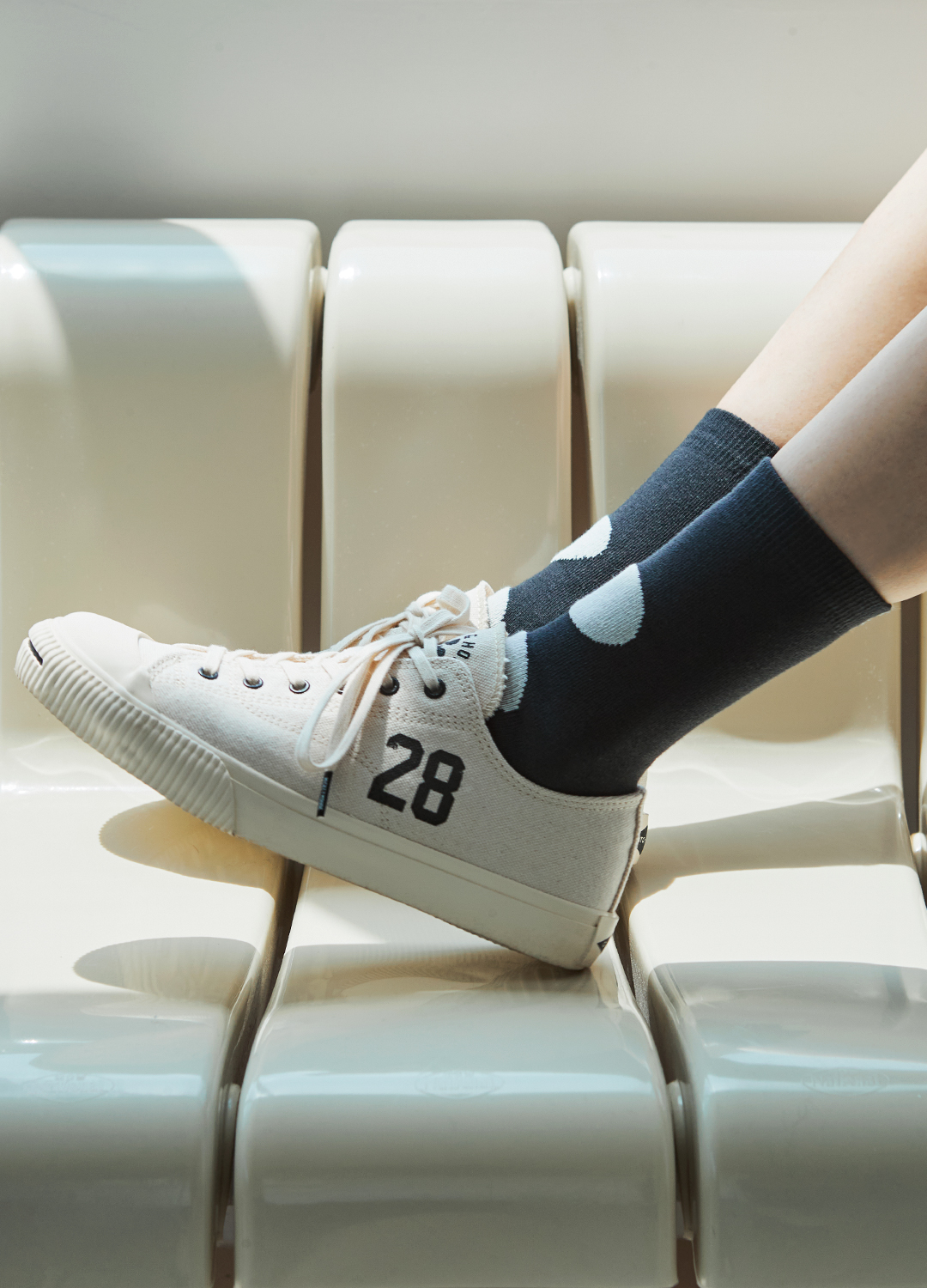 KBP012 Cosmo Black Socks - 감도 깊은 취향 셀렉트샵 29CM