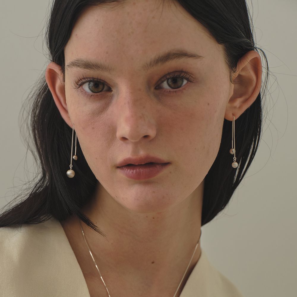 double ball earring - 감도 깊은 취향 셀렉트샵 29CM