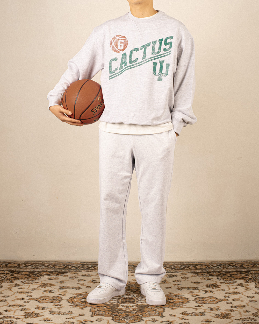 Cactus Basketball Club Sweatshirt - 감도 깊은 취향 셀렉트샵 29CM
