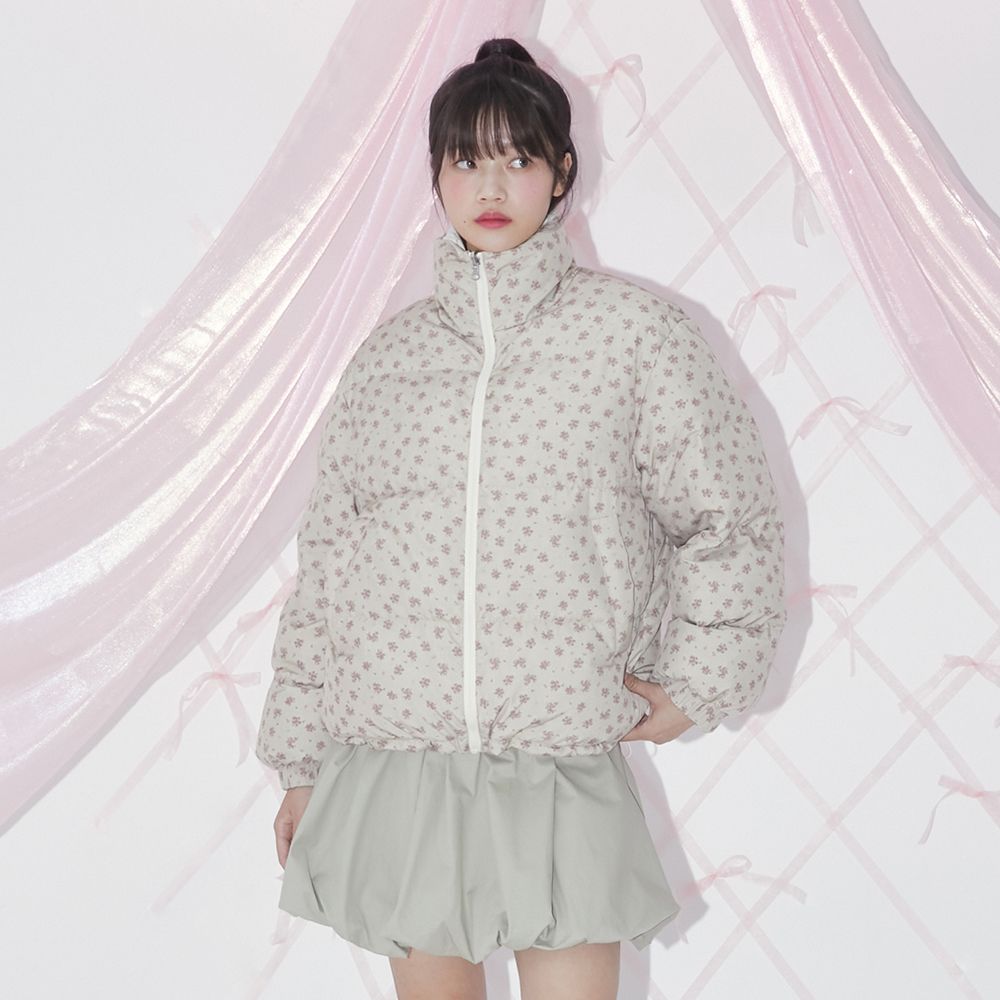 FLORAL REVERSIBLE PADDING (BEIGE) - 감도 깊은 취향 셀렉트샵 29CM