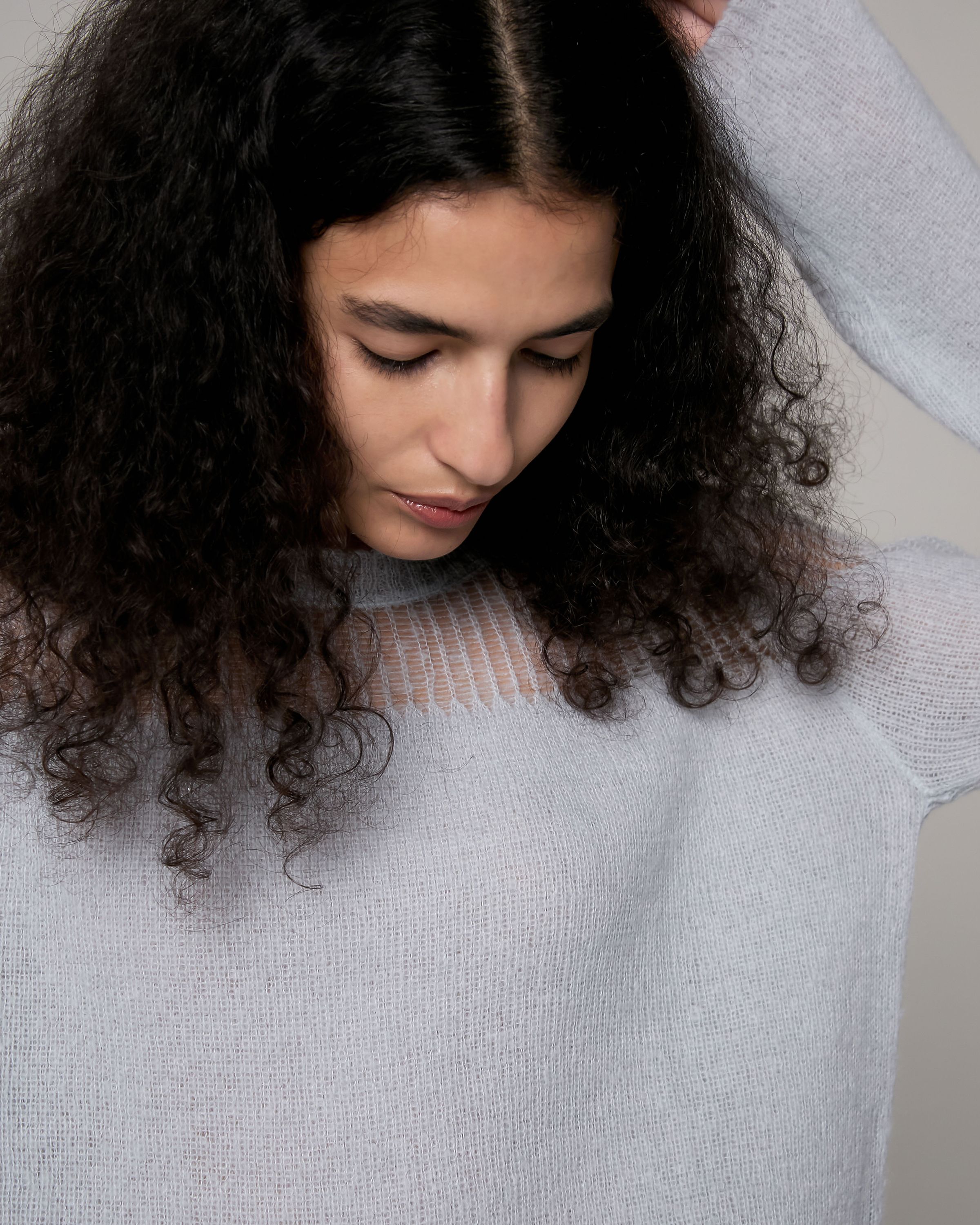 모헤어 시어 니트 스카이블루 - 감도 깊은 취향 셀렉트샵 29CM