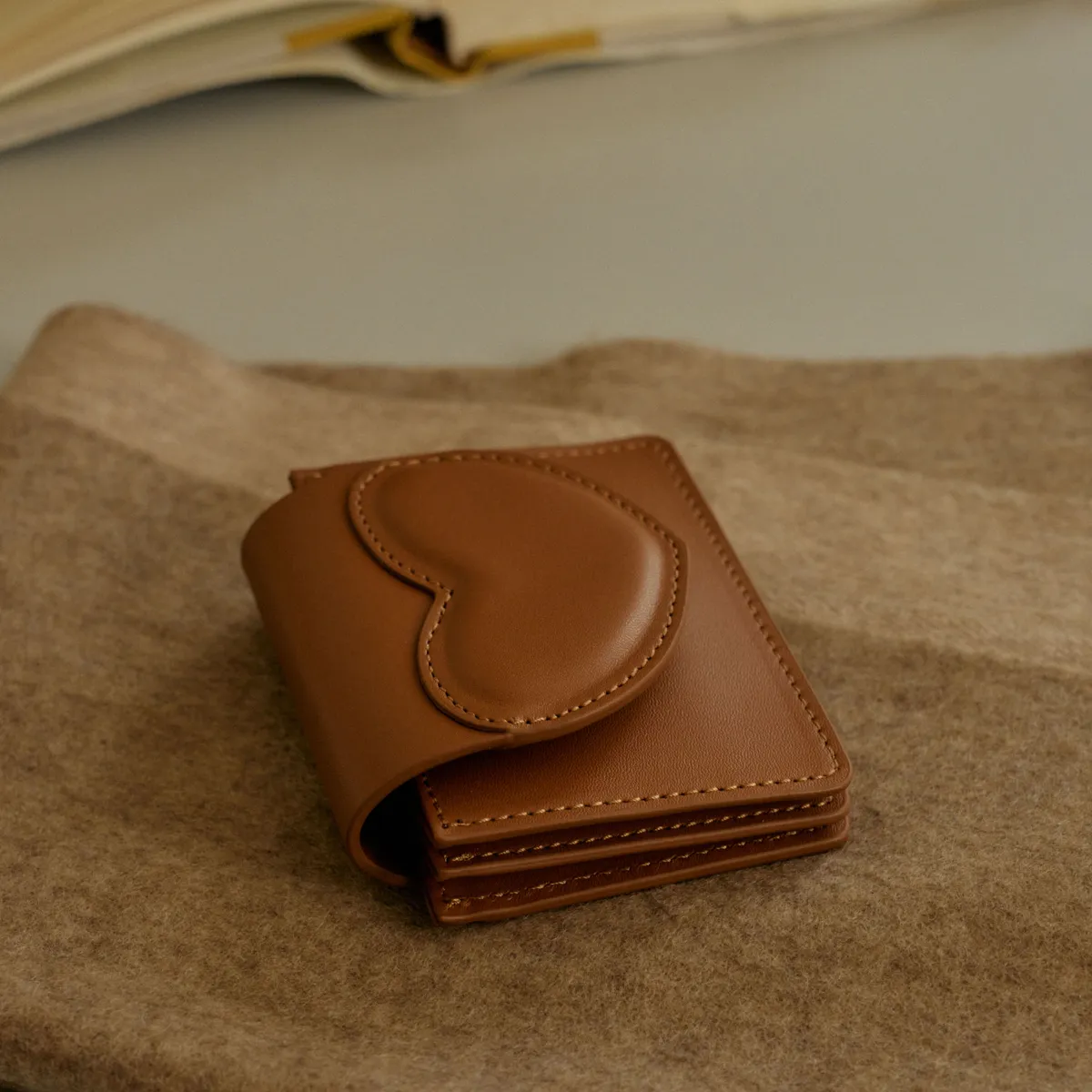 Heart wallet - Maple brown - 감도 깊은 취향 셀렉트샵 29CM