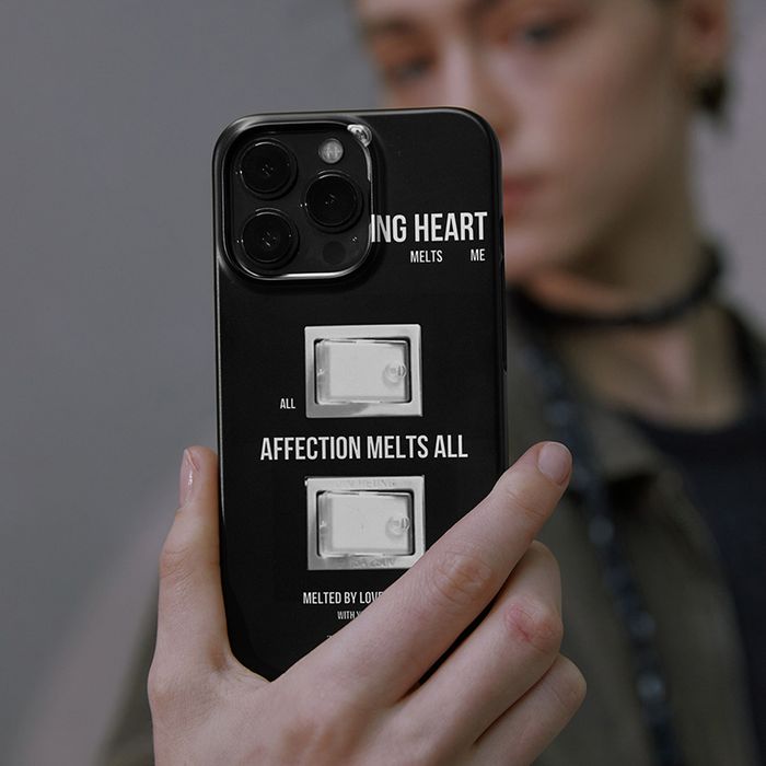 Switch Phone Case (Black) - 감도 깊은 취향 셀렉트샵 29CM