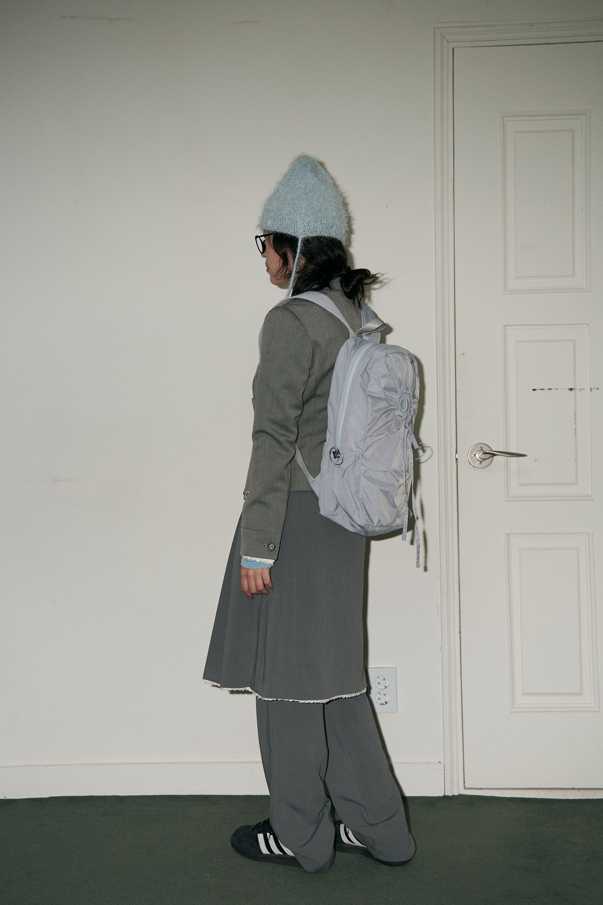 hole string PO backpack (blue gray) - 감도 깊은 취향 셀렉트샵 29CM