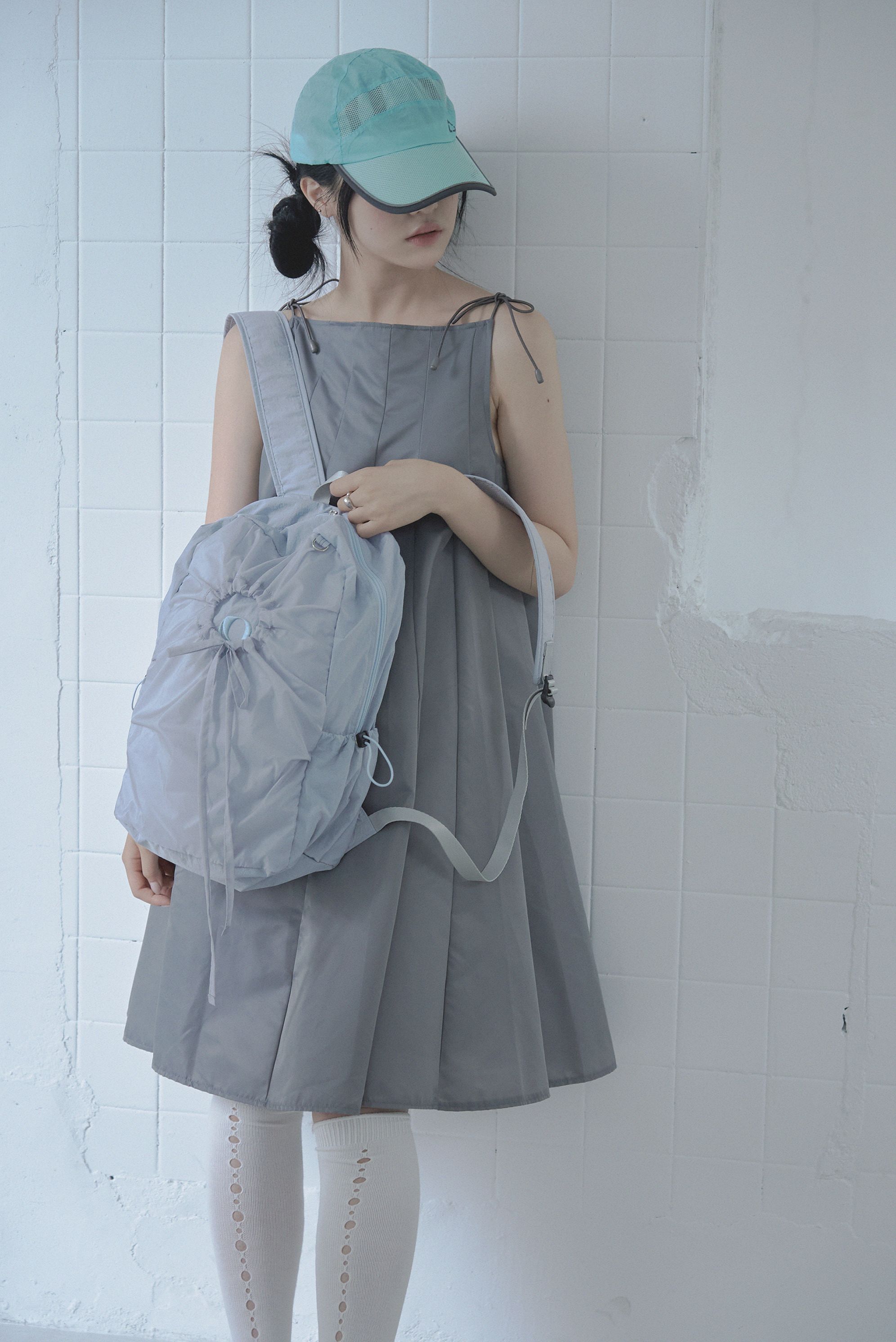 hole string PO backpack (blue gray) - 감도 깊은 취향 셀렉트샵 29CM