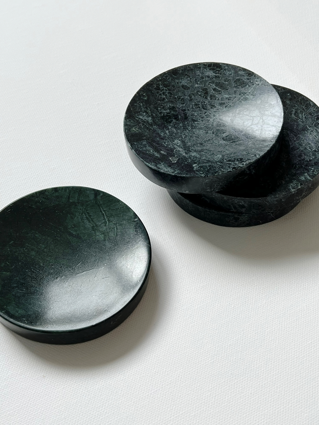 Round Marble Plate, Green - 감도 깊은 취향 셀렉트샵 29CM